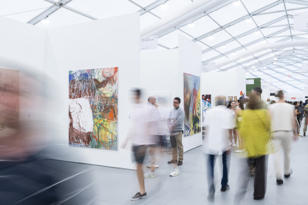 PROJECT ROW HOUSES PARTNERS WITH UNTITLED ART FOR THEIR INAUGURAL ...